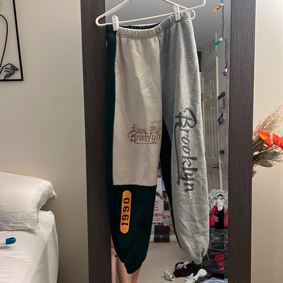 Pants & Jumpsuits | Very Comfy Brooklyn Styled Sweapnts With Stretch ...